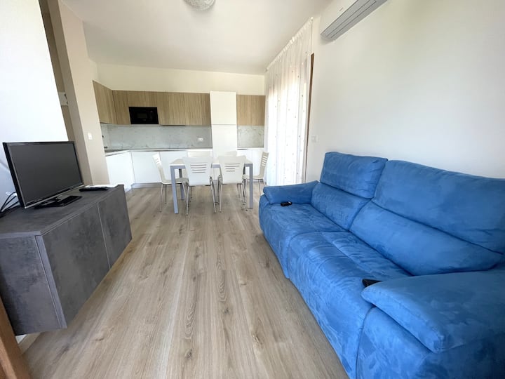 Villa Lattea Trilocale Rinnovato Al Primo Piano - Bibione