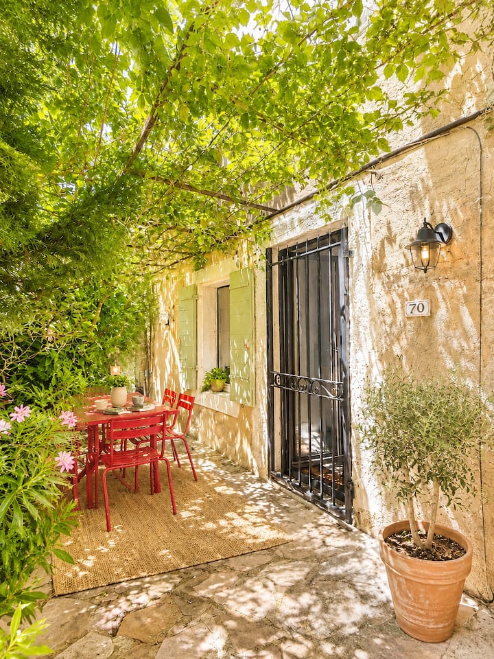 Maison De Charme Centre D’eygalières • 6pers - Eygalières