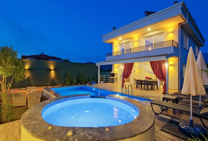 Fethiye Kayaköyde Jakuzili Villa - Kayaköy