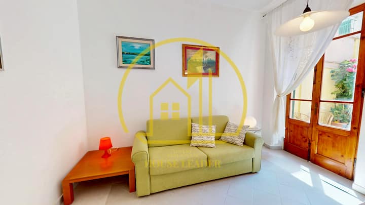 Lovely Typical Viareggio's Home 1 Min From The Sea - Viareggio