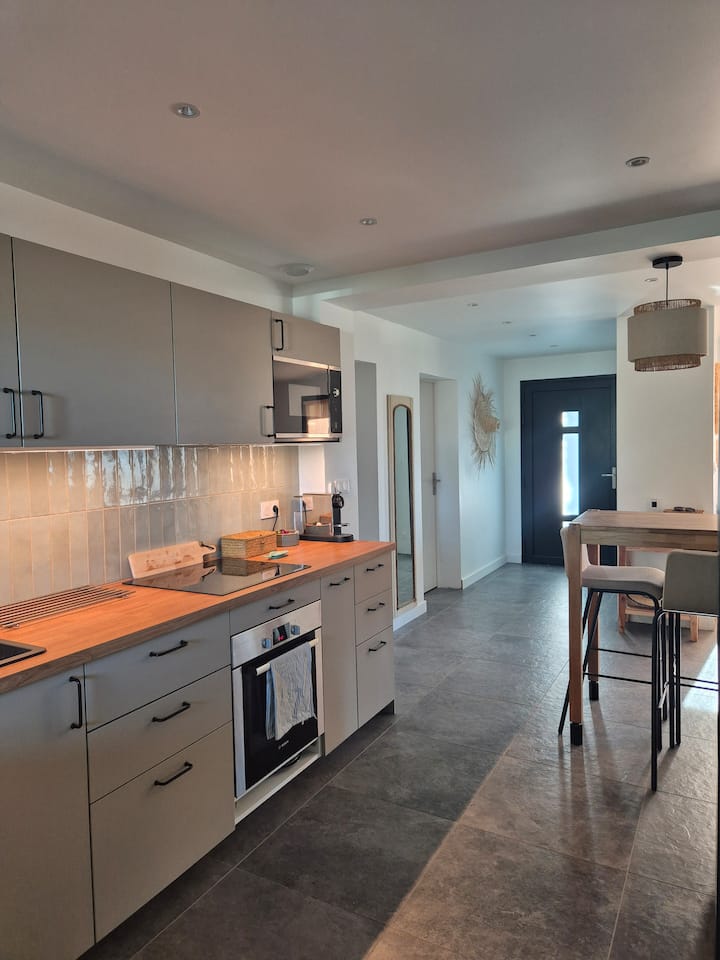 Grand Appartement Avec Terrasse Privée - Audenge