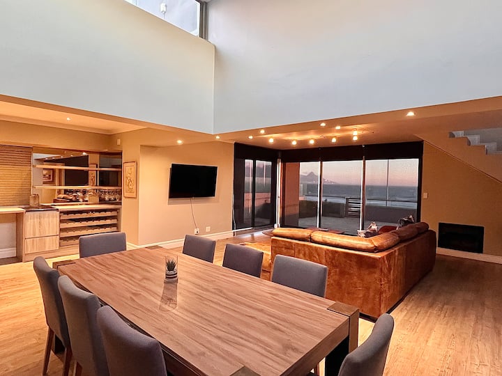 4 Bedroom With Breathtaking Views - Parklands