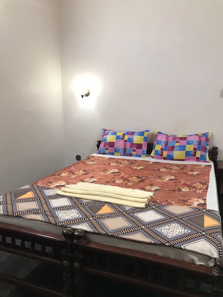 Home Shanti Home Ayurveda Wellness & Yoga Airbnb - Casas en renta en ...