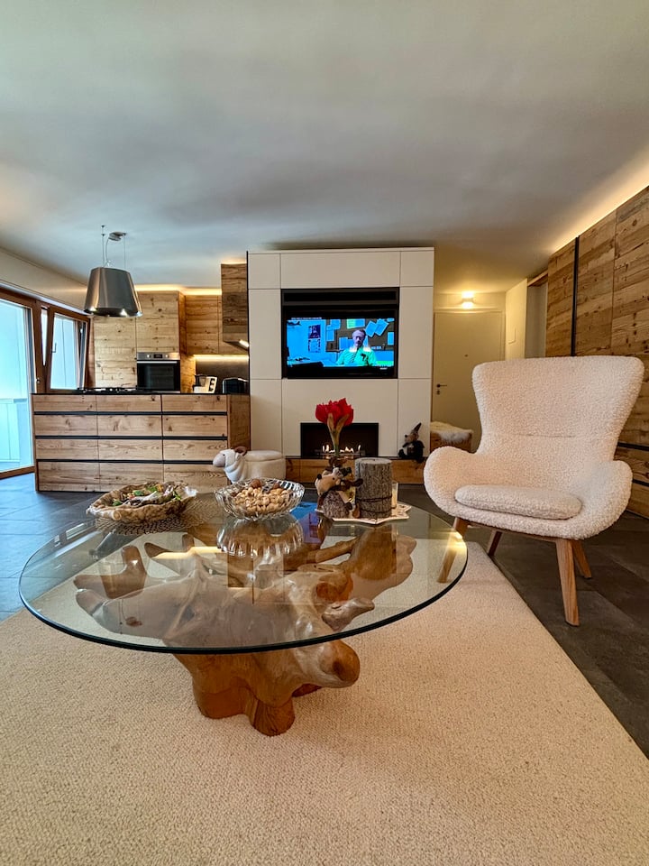 Appartamento Luxury Nel Cuore Di Courmayeur - Courmayeur