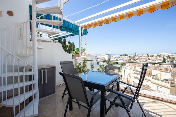 Sunny Roof Terrace Near Burriana Beach - Nerja