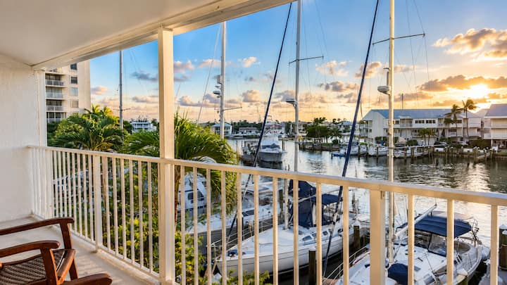 Waterfront Keys Escape - Pool & Harbor Views - Marathon, FL