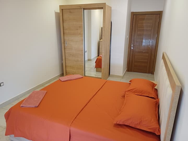 Vue Sur Mer & Rooftop Privé à Oran !
- Oran