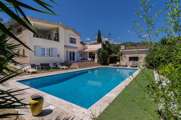 L'absolu Azur : Calme Et Piscine - Grasse