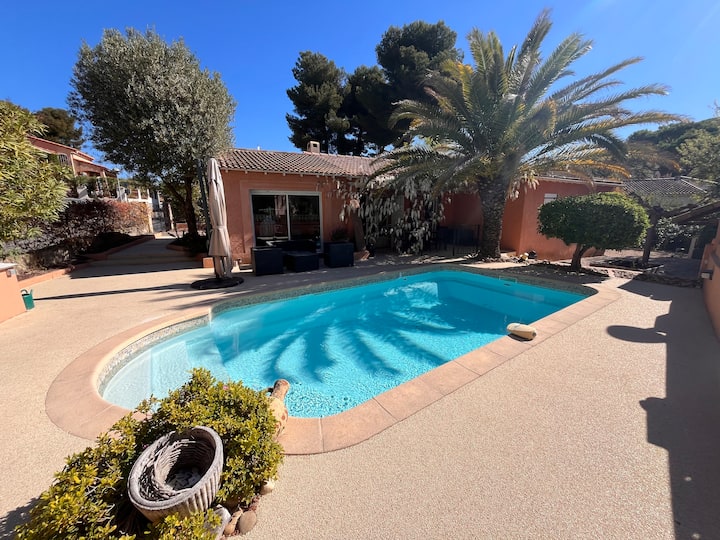 La Villa Provençale  Piscine  Jardin  Clim - Marignane