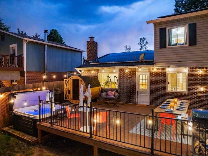 Rangewell Retreat: Hot Tub, Sauna, Fire Pit, Games - Golden, CO