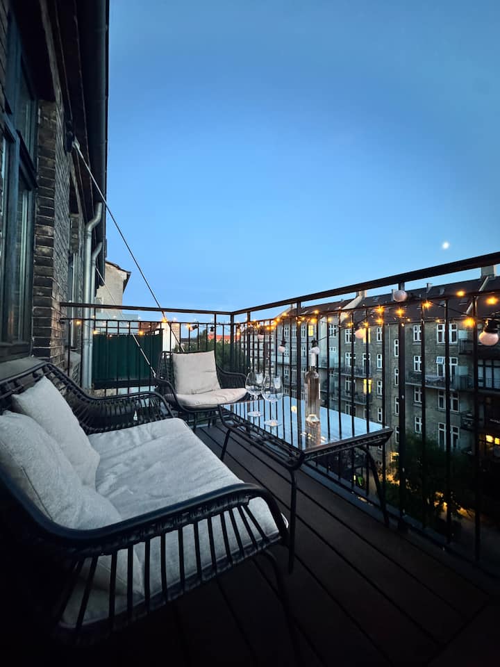 Bright Cph Apartment With Large Sunny Balcony - Copenhague