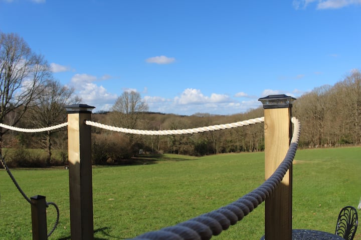 Cosy Shepherd Hut With Fire Pit And Views - Bewdley