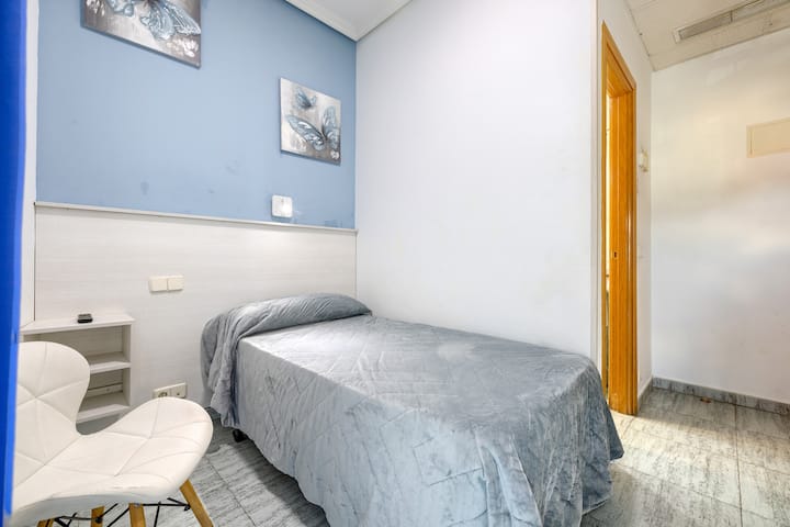 Habitación Individual Con Balcón - Collado Villalba
