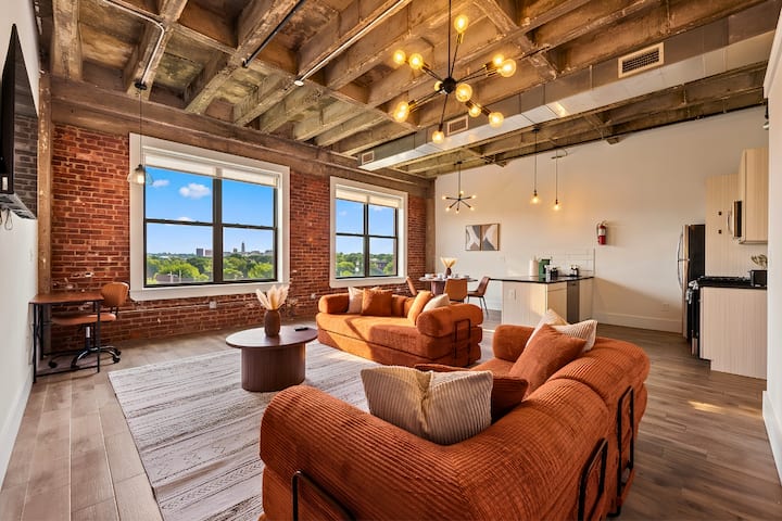 The Brickline Loft | Near Nyc + Gym + Parking - Harrison, NJ