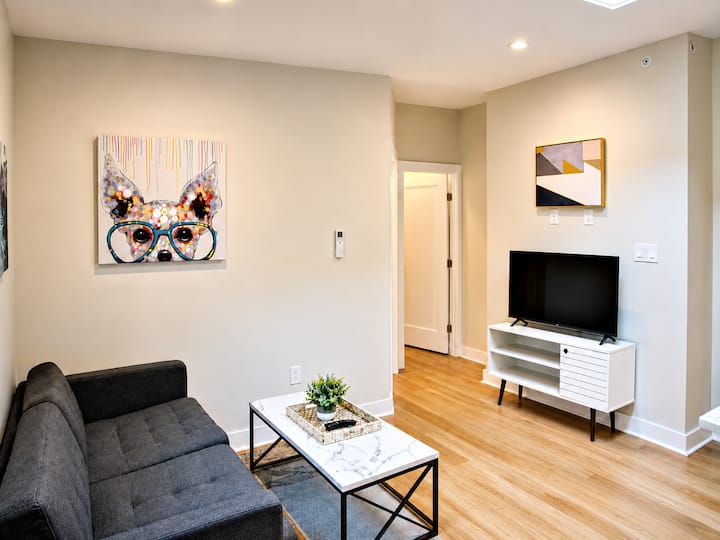2-bedroom | Sleep-4 | Central | Convention Center - Upenn, Philadelphia
