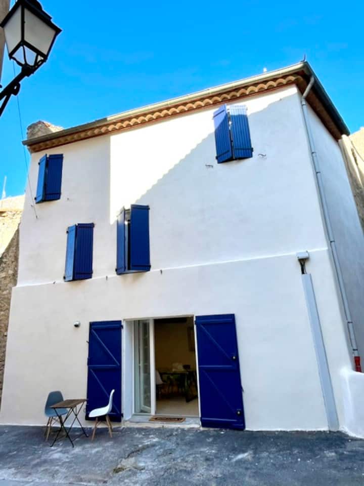 Gîte De Charme à La Palme Centre Historique - Sigean