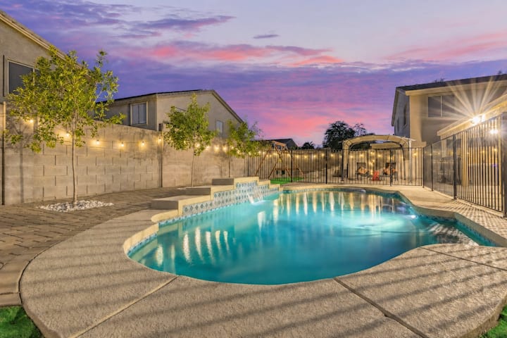 Cactus House: 5br Family Fun Hub - Litchfield Park, AZ