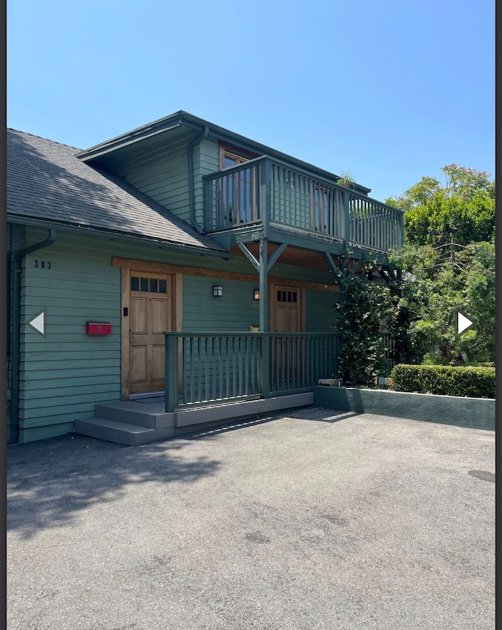 Cozy Apartment In Pasadena - Pasadena, CA