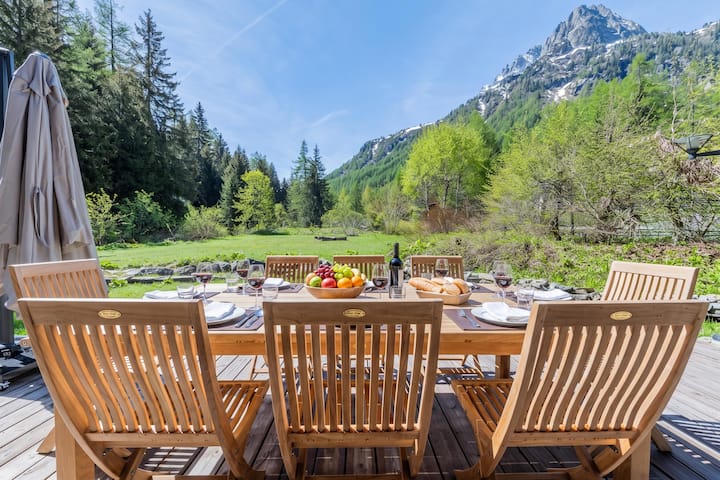 Chalet Montet Forest River Garden Lodge - Vallorcine