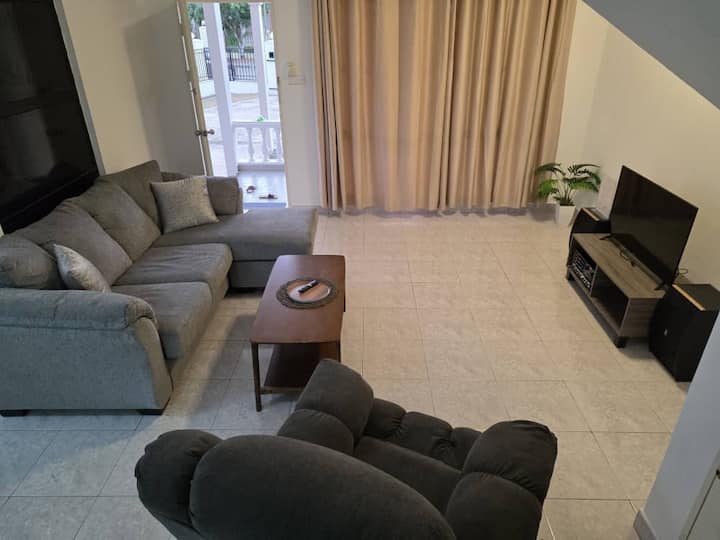Osvy Palm Homestay, Kinarut, Papar - Papar