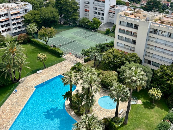 Roi Soleil-piscine-tennis - Juan les Pins