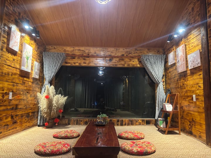 Phòng View Góc Ngắm Mây Và Hoàng Hôn Kon Tu Rằng - Quảng Ngãi