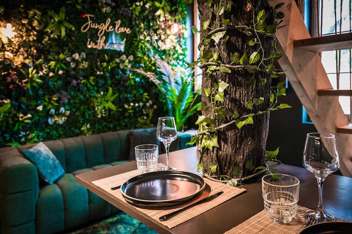 La Jungle Secrète · Cascade Sensorielle · Cinéma - Bergerac