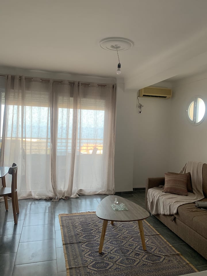 Un Endroit Formidable Pour Des Vacances En Mer. - Béjaïa