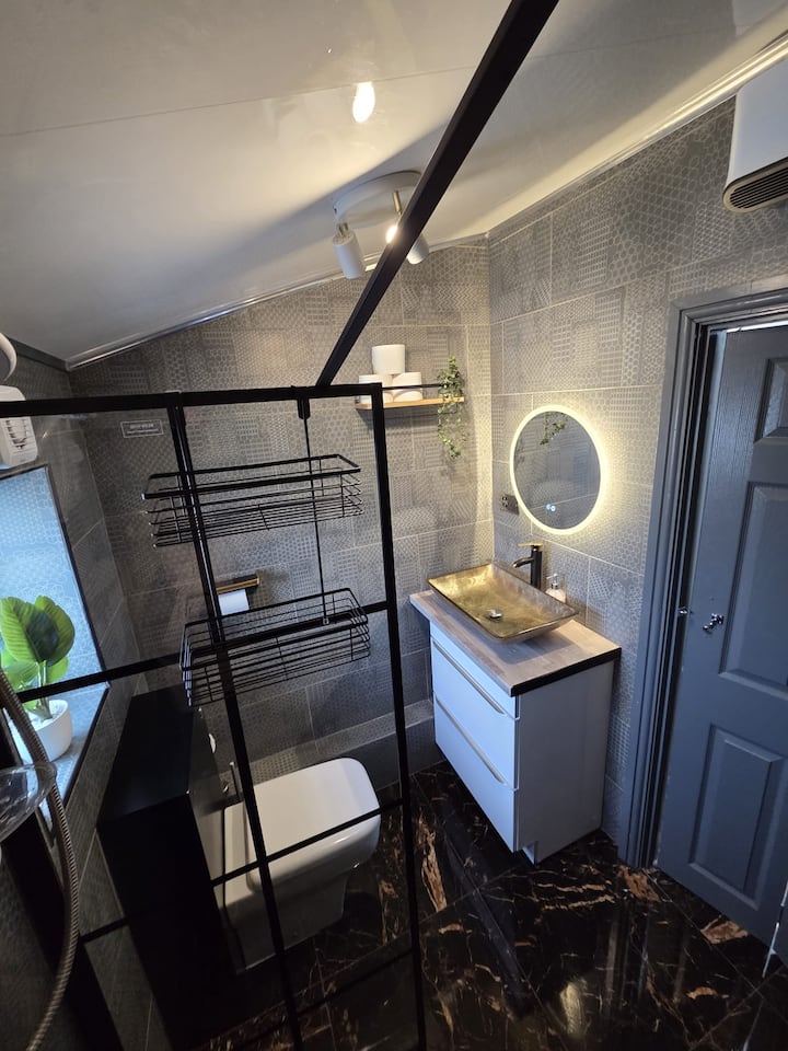 The Cloud - City Apt 1 Near Station - Chester, UK