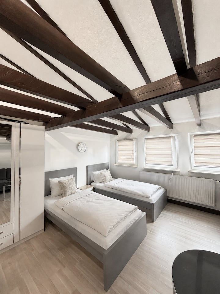 Modern Apartment Close To Köln-messe And City. - Colonia
