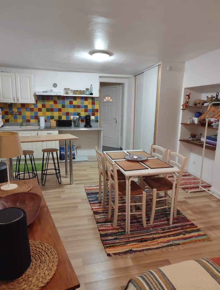 Studio 2 Personnes - Oloron-Sainte-Marie