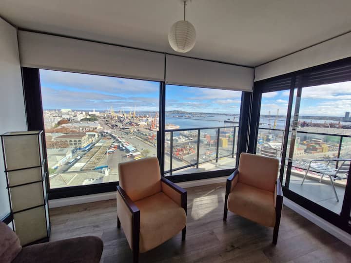 Hermosa Vista, Confortable, Con Garaje - Montevideo