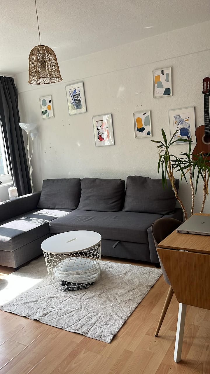Bright & Cozy Apartment Near Cologne City Center - Köln