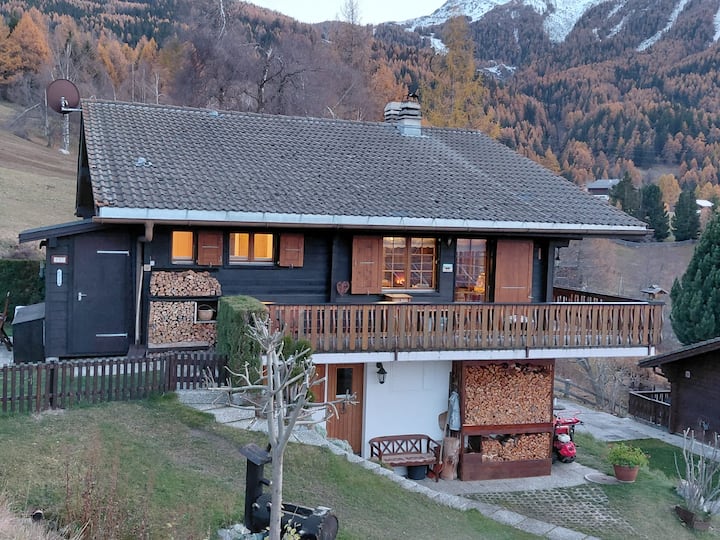 Gemütliches Chalet Mit Wunderbarer Aussicht - Bürchen