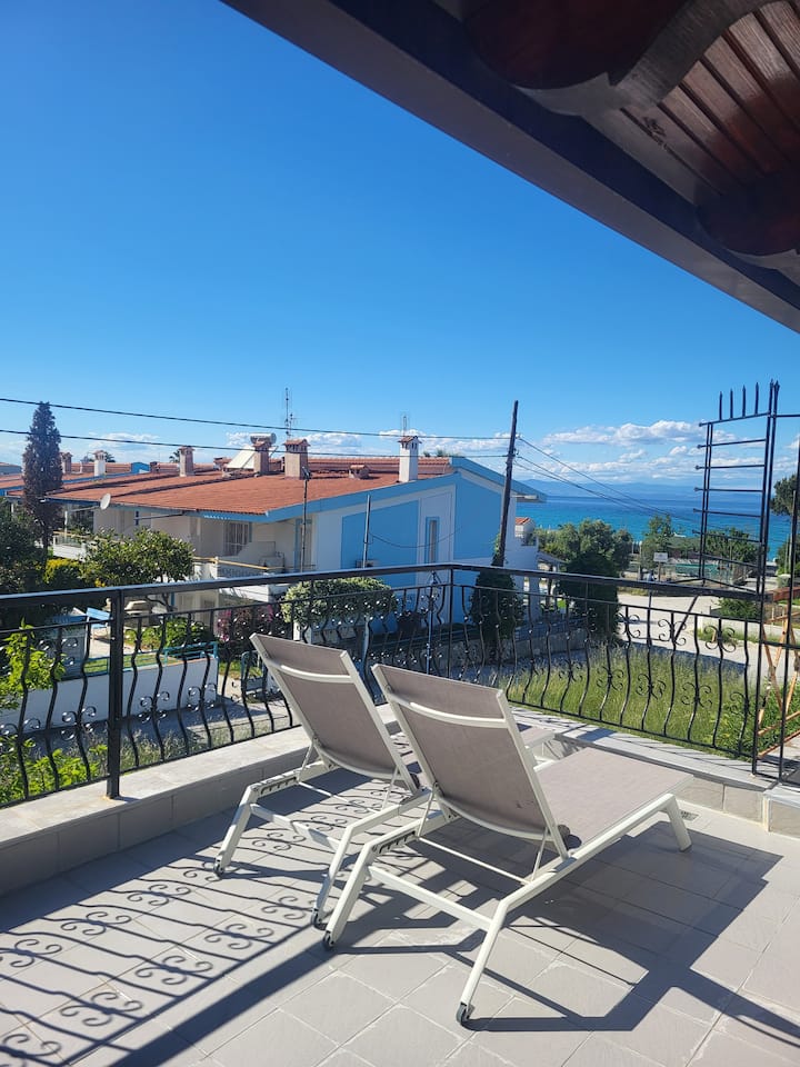 Annas Home - Chalkidiki