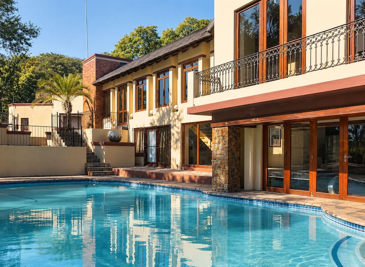 The Phd Lifestyle Apartments - Pretoria