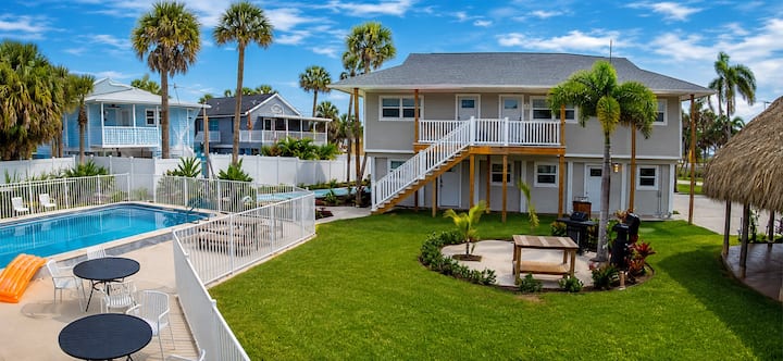 The Wells At Coconut Cove - Fort Myers Beach, FL