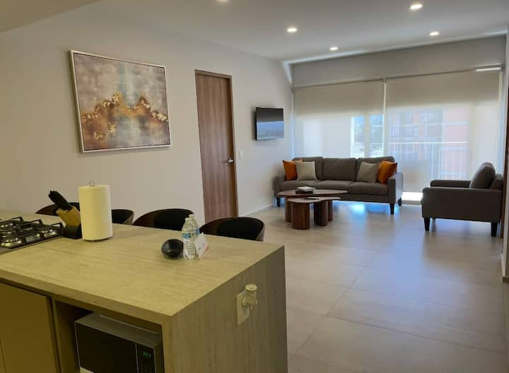 Luminous Apartment Near Andares Area In Guadalajar - Mexico