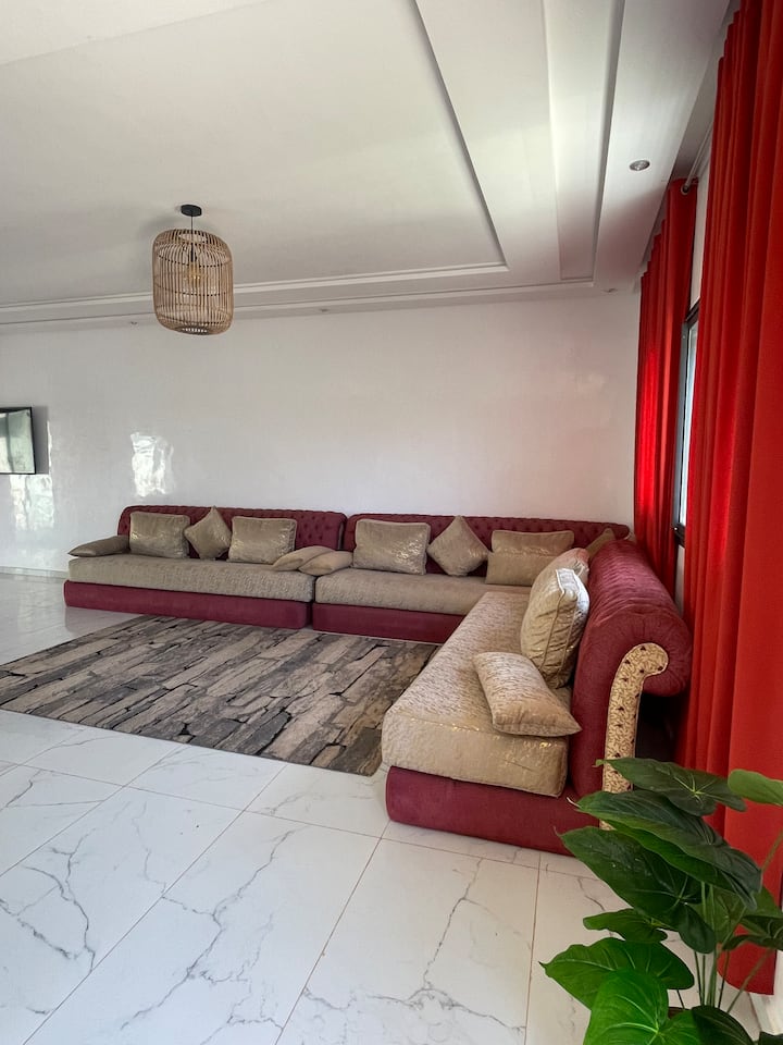 Belle Villa à Oued Cherrat à Deux Pas De La Plage - Bouznika