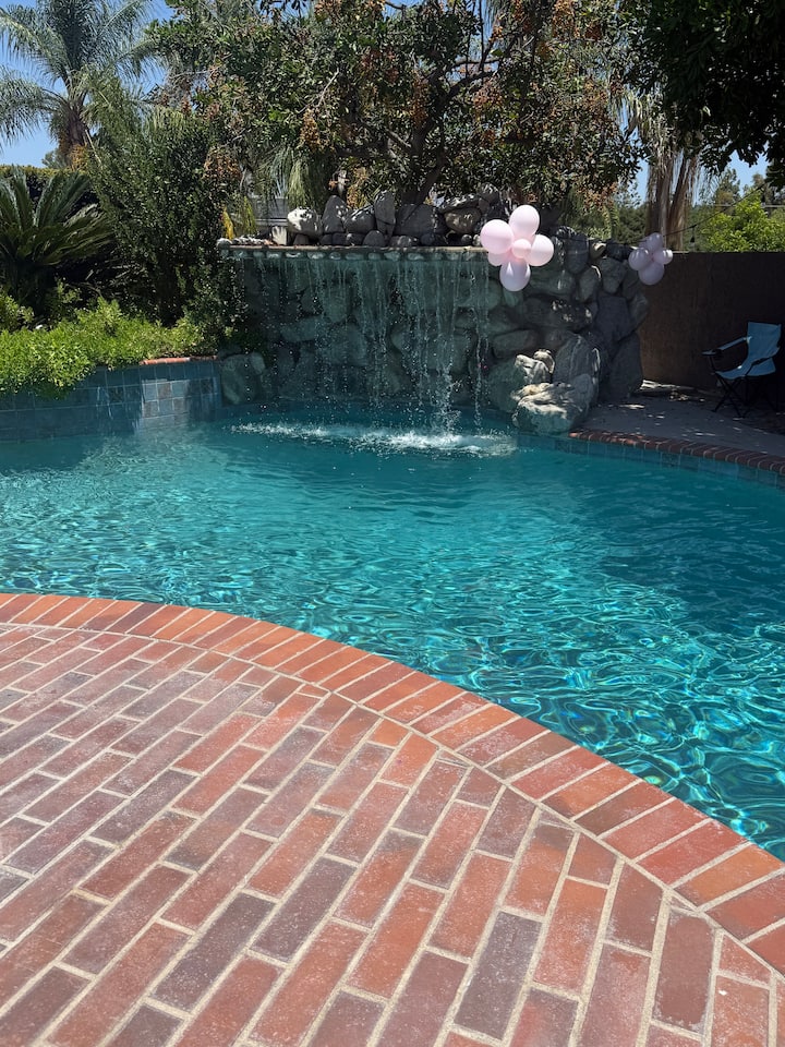 Private Villa For Gathering With Pool And Jacuzzi - West Covina, CA