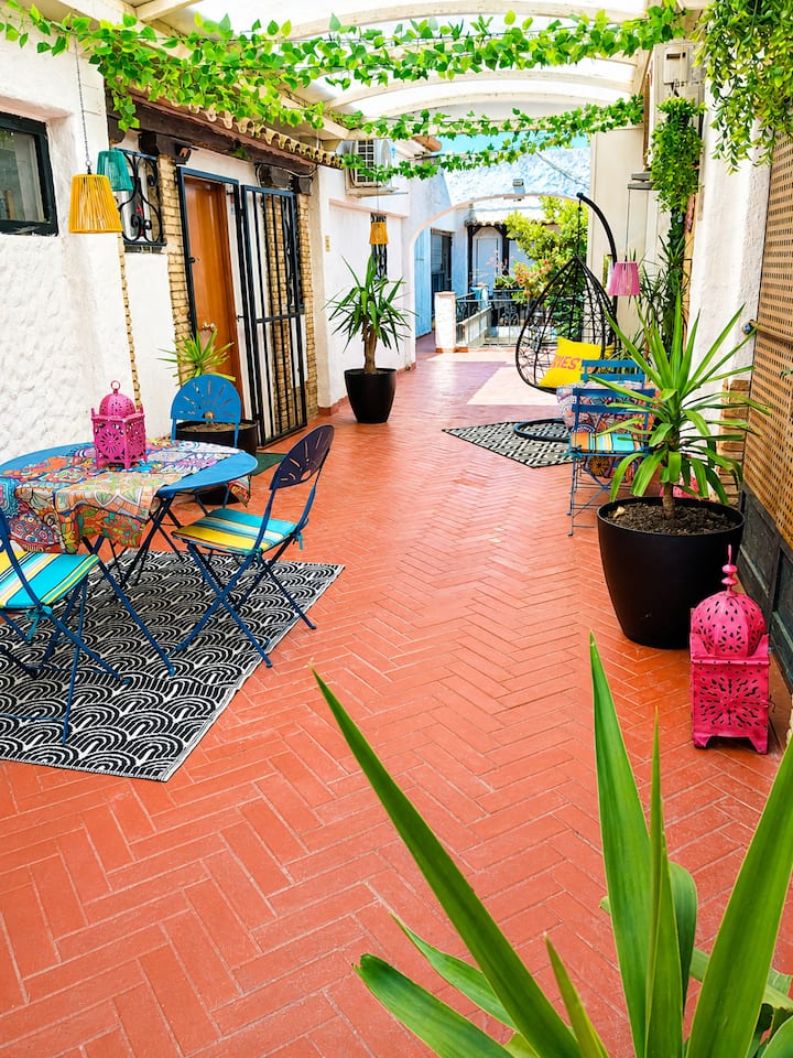 Bel Appartement Avec Terasse à 100m De La Plage - Empuriabrava