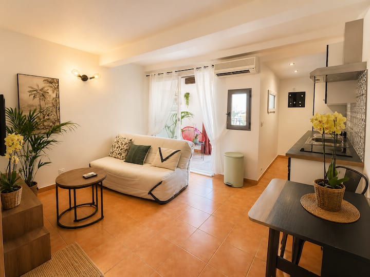 Appartement T2 Avec Loggia - Escale Sur La Rn7 - Le Muy