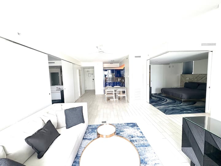 2 Bdrm Lux Condo At W Ft. Lauderdale Residences - Fort Lauderdale, FL