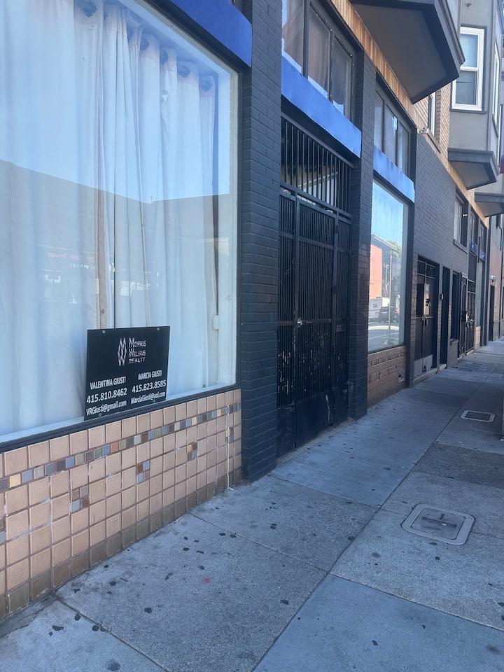Sweet Suite Commercial Unit - San Francisco, CA