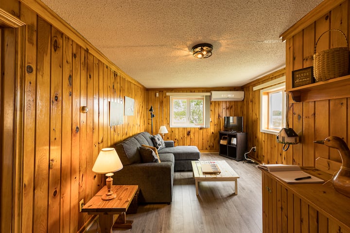 The Lobster Lodge - Countryside Retreat - Prince Edward Island