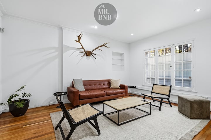 Casona 8pax En Providencia, A/c Y Parking Privado - Providencia