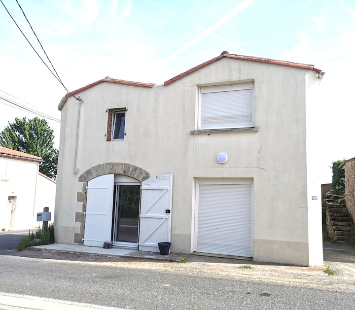 Maison Indépendante Rénovée 7 Personnes - Clisson