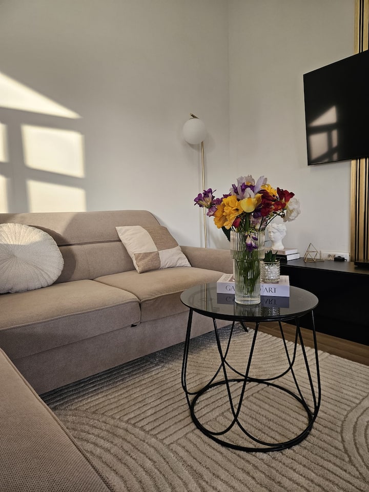 Superior One Bedroom Apartment In Pomena - Pomena