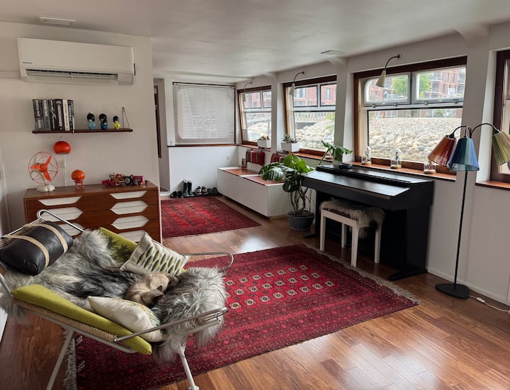 The Houseboat Alfanda - Copenhaguen