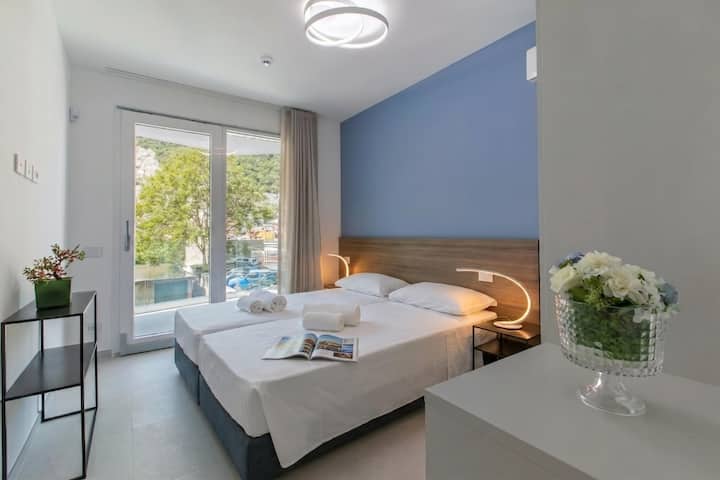Nua Boutique Apartaments 10 Towncentre - Finale Ligure